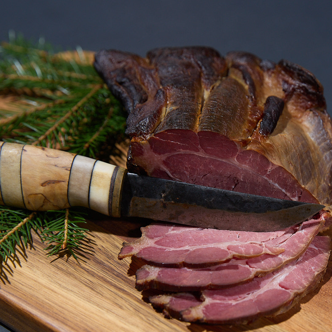 Buy smoked wild boar neck - smoked with alder shavings – Swedish Wild